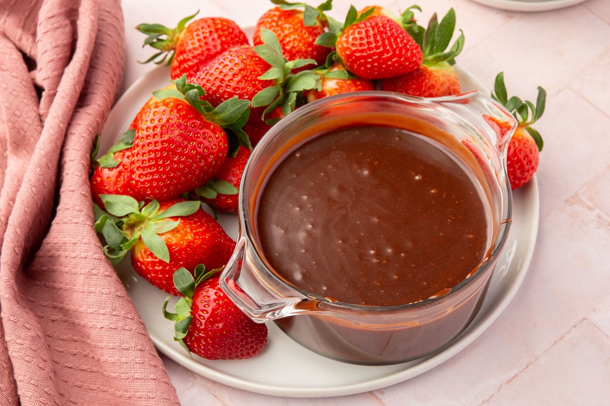 Nutella Ganache - A Dash of Megnut